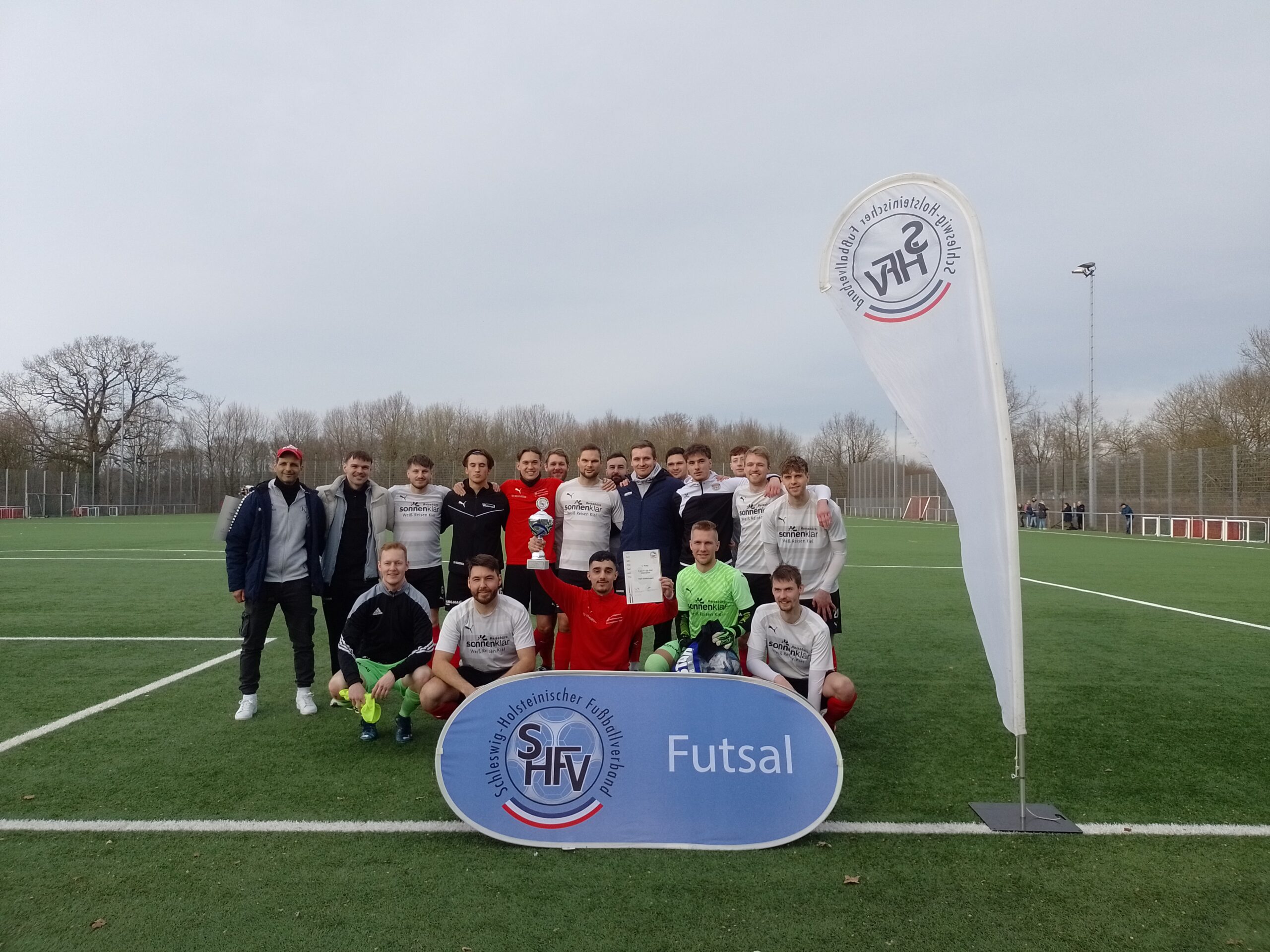 Futsal-Liga 2023/24: Meister geehrt! - shfv-kiel.de Futsal-Liga 2023/24: Meister geehrt! - shfv-kiel.de
